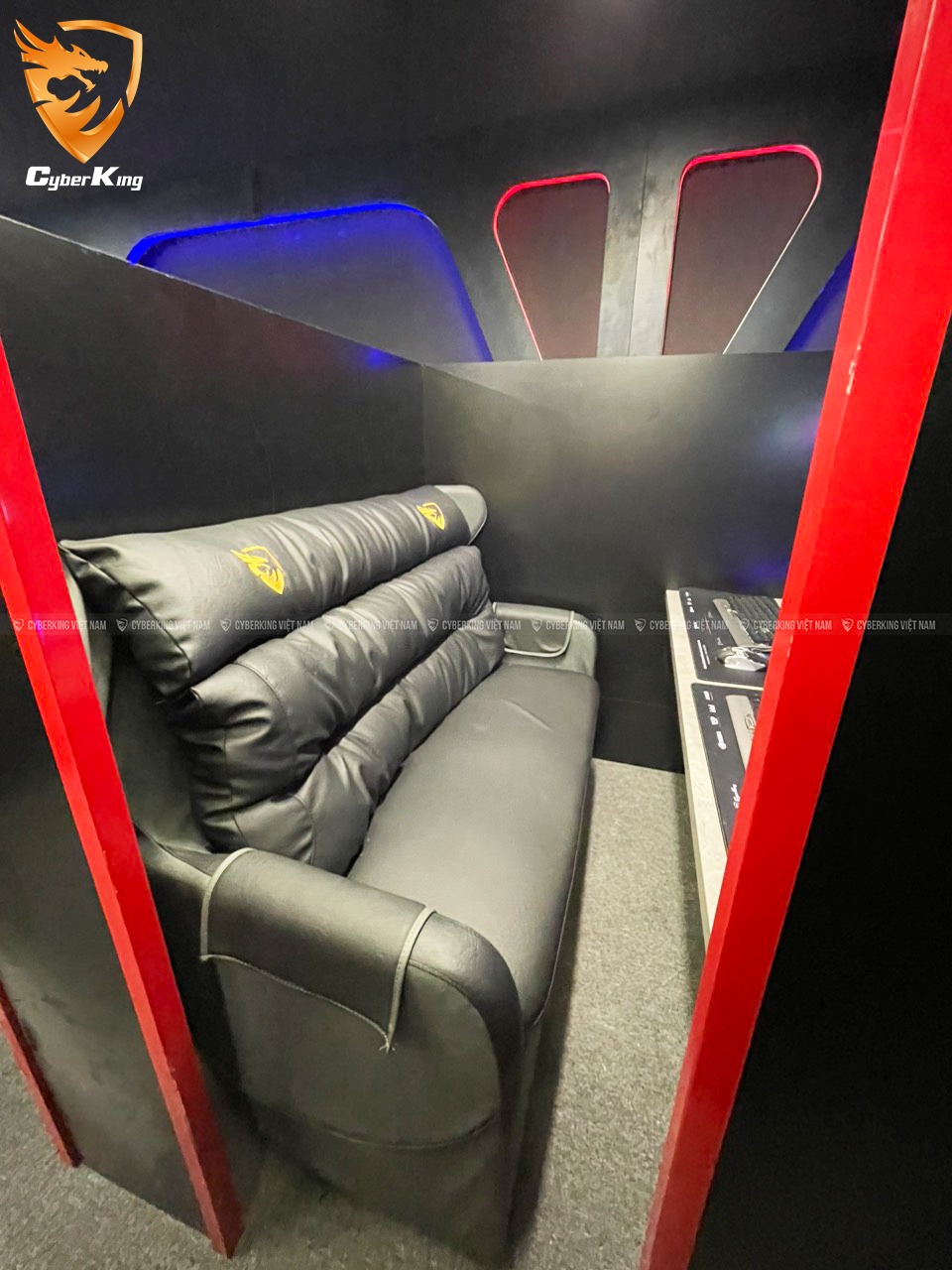 SOFA GAMING ĐÔI – CHIẾC GHẾ DÀNH CHO KHU VỰC COUPLE CỦA PHÒNG GAME - Cyberking - Lắp Đặt Phòng ...